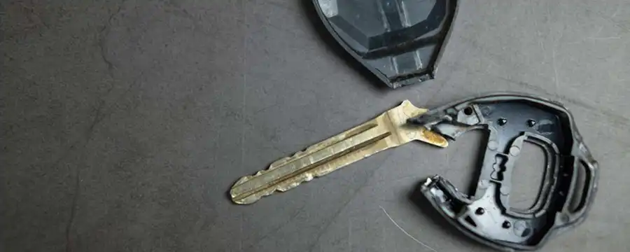 Broken or Damaged Car Key Repair Adelaide | Call (08) 6166 6172